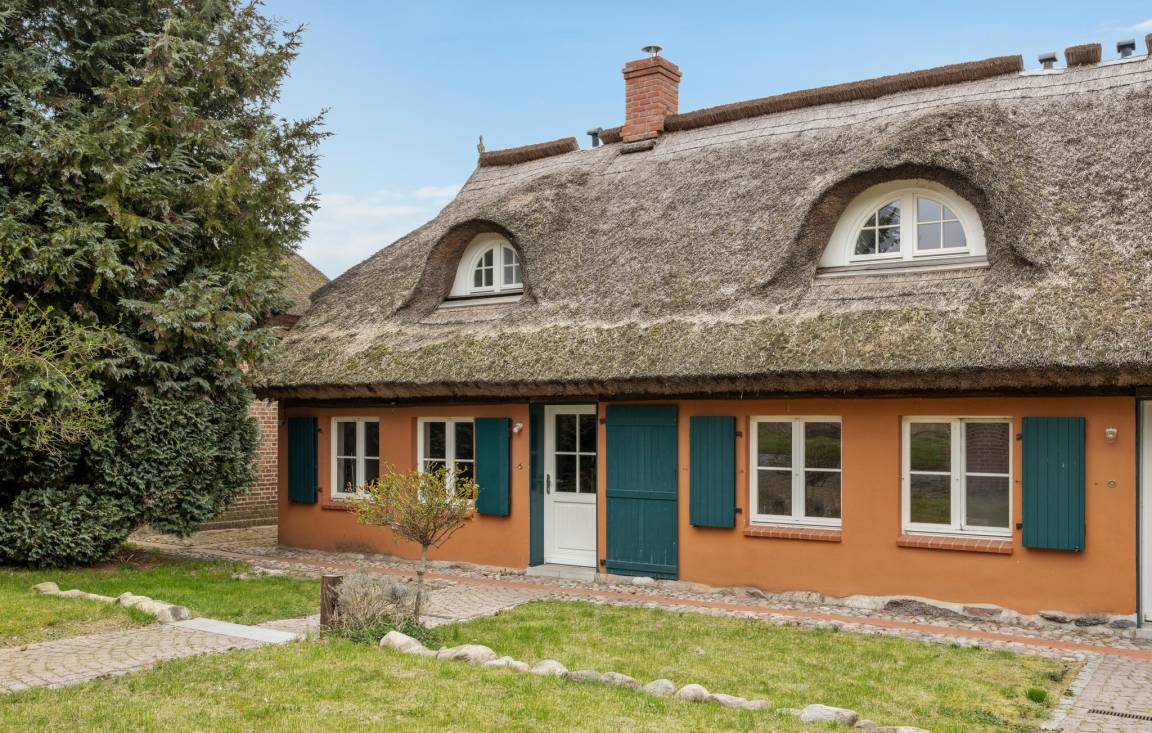 65 M² Ferienwohnung ∙ 2 Schlafzimmer ∙ 4 Gäste - Lancken-Granitz