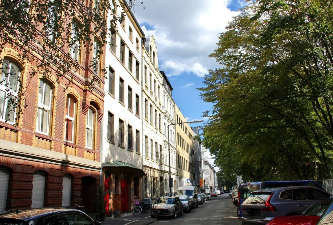 34 M² Ferienwohnung ∙ 1 Schlafzimmer ∙ 3 Gäste - Brühl