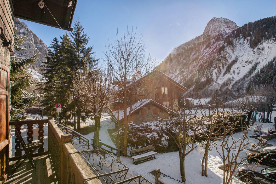80 M² Apartment ∙ 3 Bedrooms ∙ 6 Guests - Courmayeur