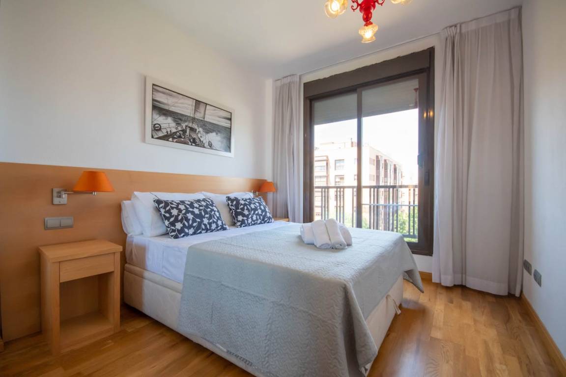 46 M² Apartamento ∙ 1 Habitación ∙ 3 Huéspedes - Torrejón de Ardoz