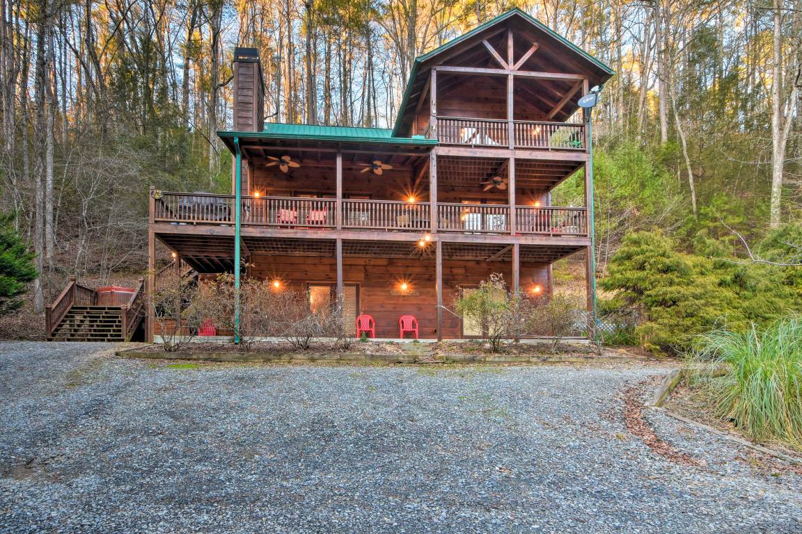 250 M² House ∙ 2 Bedrooms ∙ 6 Guests - Ellijay, GA