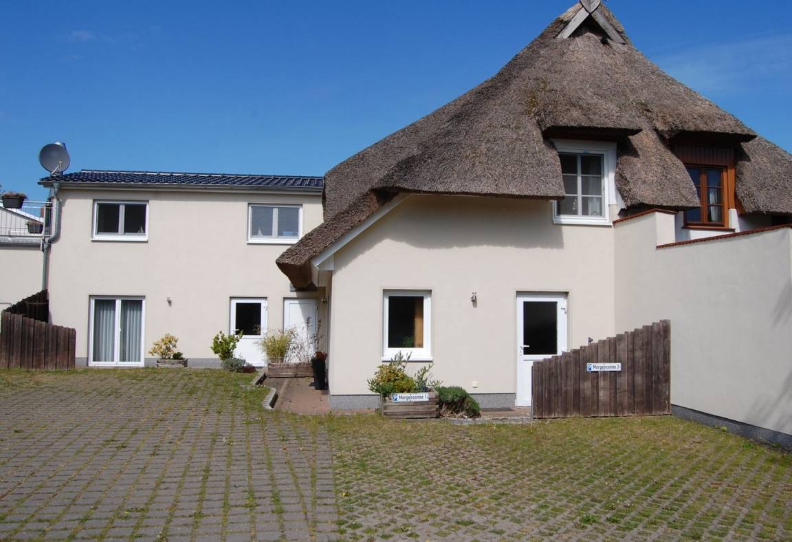 70 M² Ferienwohnung ∙ 2 Schlafzimmer ∙ 4 Gäste - Ahrenshoop