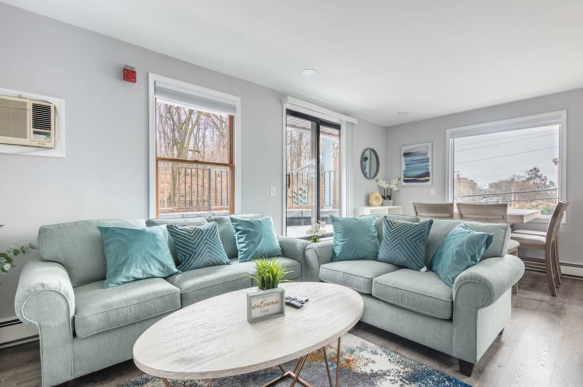 93 M² Apartment ∙ 3 Bedrooms ∙ 8 Guests - The Bronx, NY