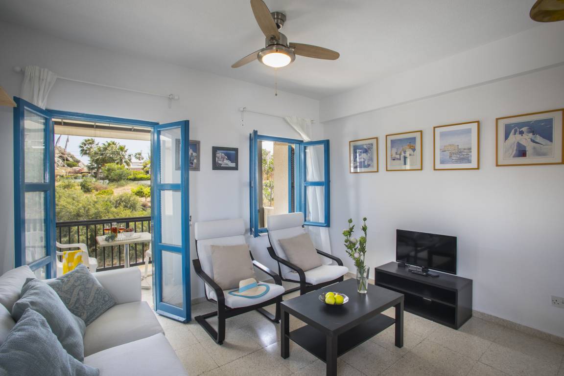 75 M² Apartment ∙ 2 Bedrooms ∙ 6 Guests - Protaras