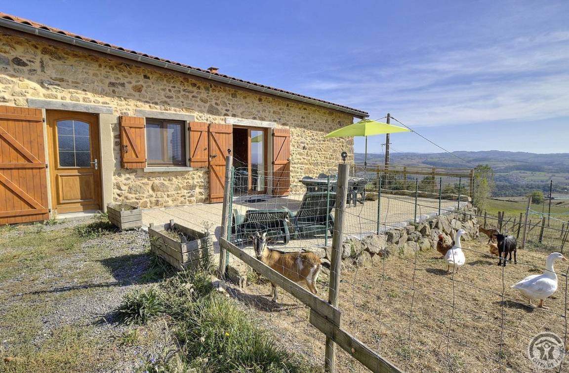 53 M² Gîte ∙ 2 Chambres ∙ 6 Personnes - Saint-Galmier