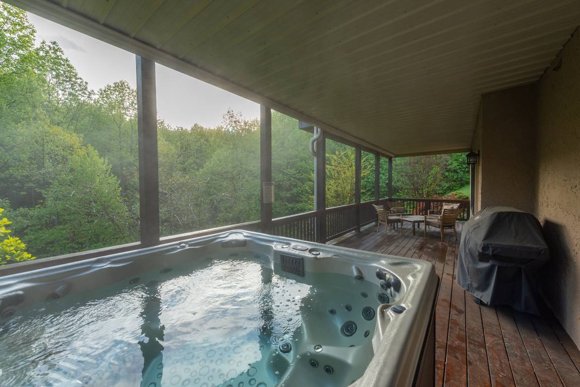 297 M² House ∙ 3 Bedrooms ∙ 6 Guests - Black Mountain, NC