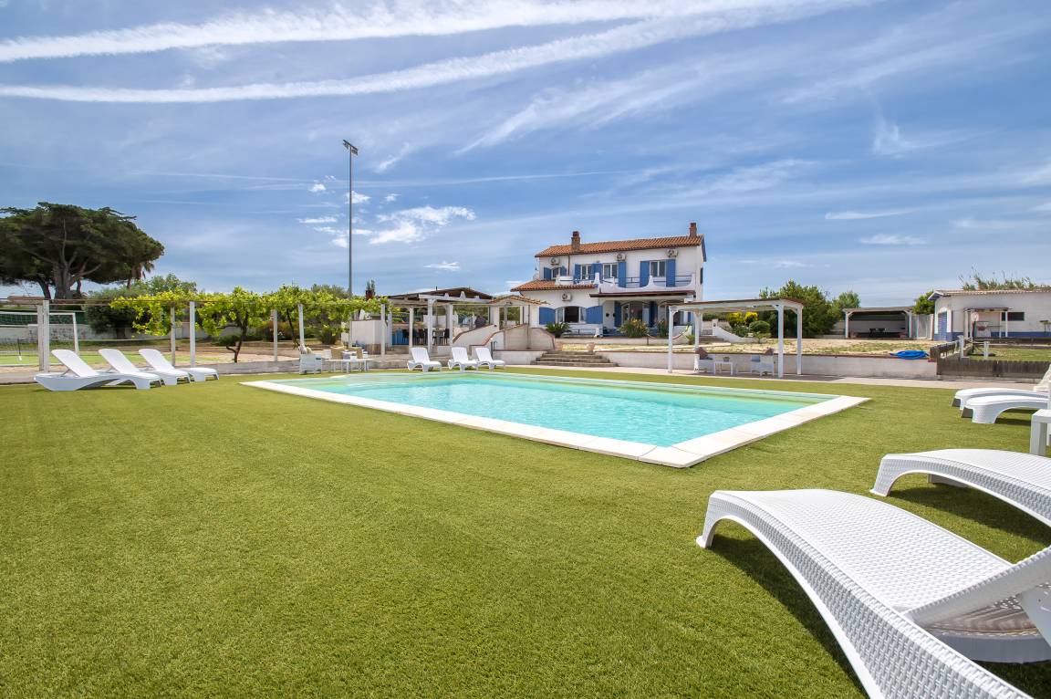 240 M² Villa ∙ 5 Habitaciones ∙ 10 Huéspedes - Islas de Cerdeña, Italia