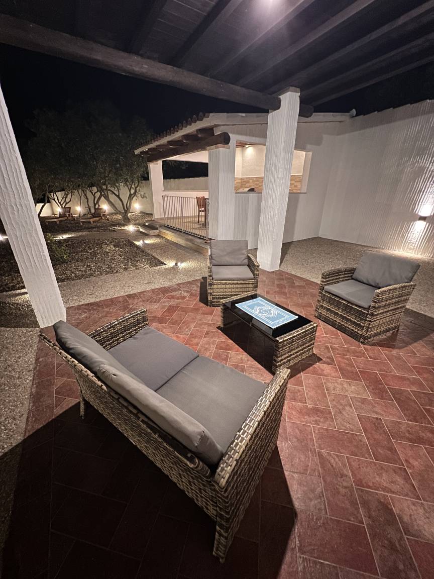 90 M² Ferienhaus ∙ 2 Schlafzimmer ∙ 4 Gäste - Cala Gonone