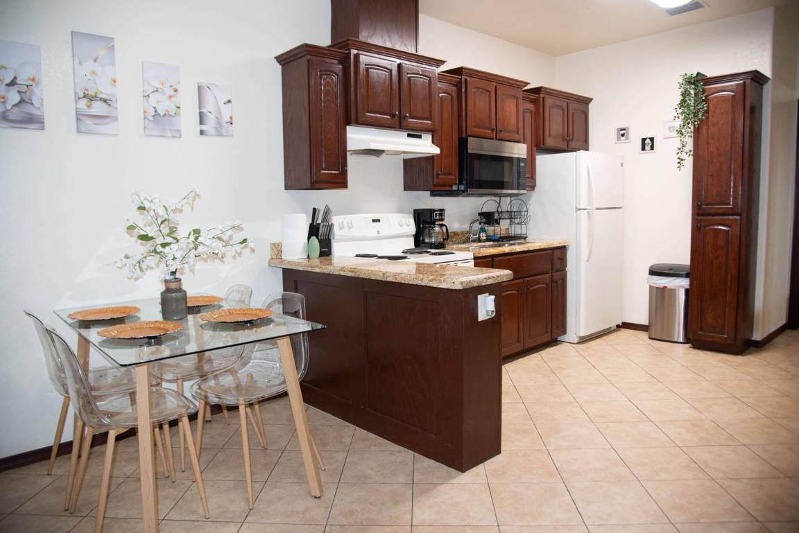 Apartamento ∙ 3 Habitaciones ∙ 6 Huéspedes - Mission, TX