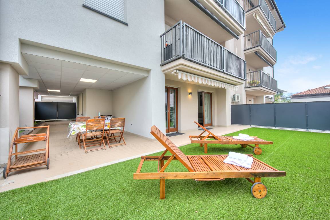 92 M² Apartment ∙ 2 Bedrooms ∙ 6 Guests - Riva del Garda
