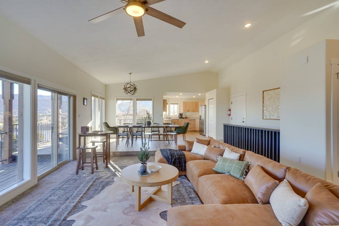 297 M² House ∙ 4 Bedrooms ∙ 10 Guests - Cedar City, UT