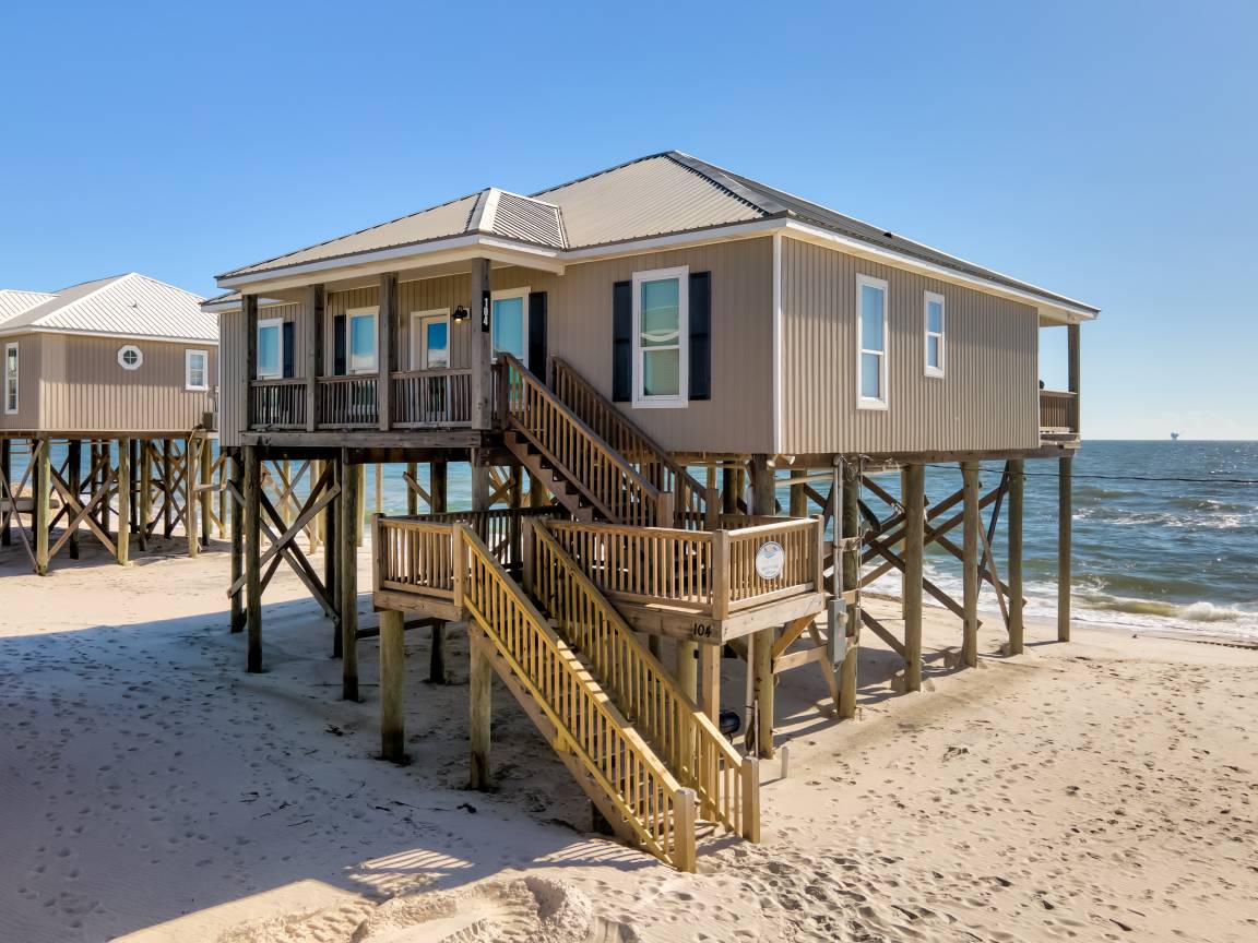 149 M² House ∙ 4 Bedrooms ∙ 10 Guests - Dauphin Island, AL
