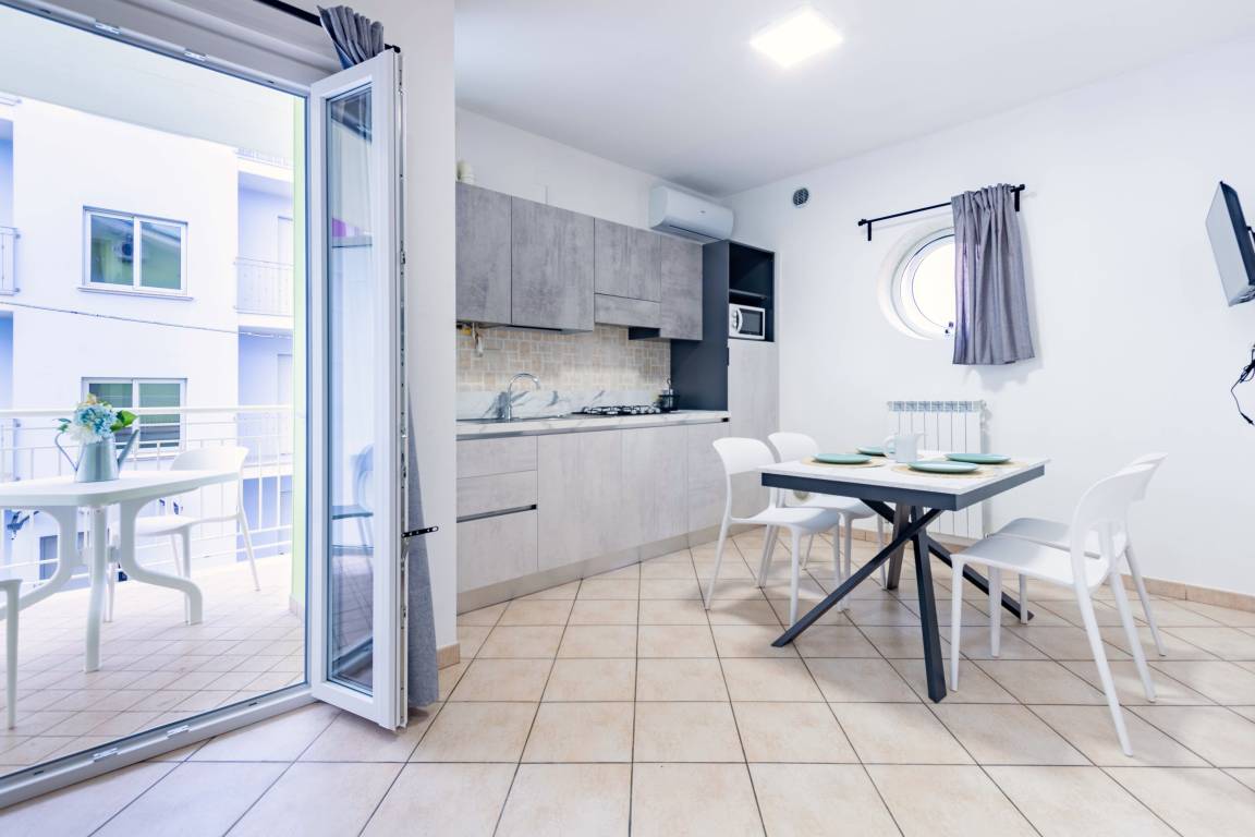 Ferienwohnung ∙ 1 Schlafzimmer ∙ 4 Gäste - Alba Adriatica