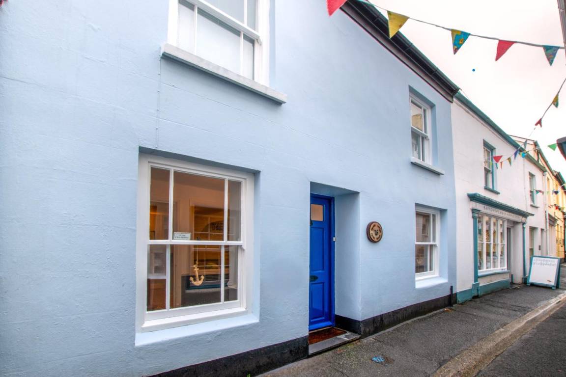 Cottage ∙ 3 Bedrooms ∙ 6 Guests - Appledore