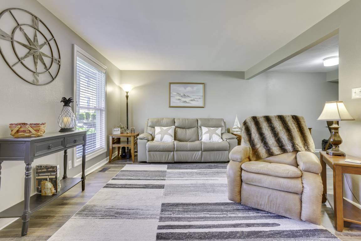 111 M² Apartment ∙ 2 Bedrooms ∙ 4 Guests - Beavercreek, OH