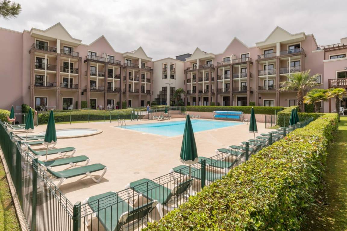 22 M² Apartment ∙ 1 Bedroom ∙ 4 Guests - Perros-Guirec