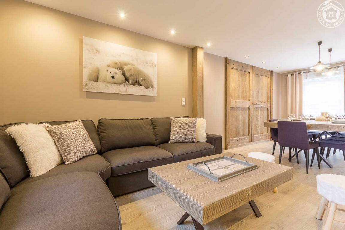 144 M² Gîte ∙ 3 Chambres ∙ 8 Personnes - Saint-Michel-de-Maurienne