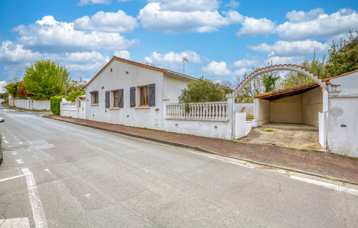 64 M² House ∙ 2 Bedrooms ∙ 6 Guests - Meschers-sur-Gironde