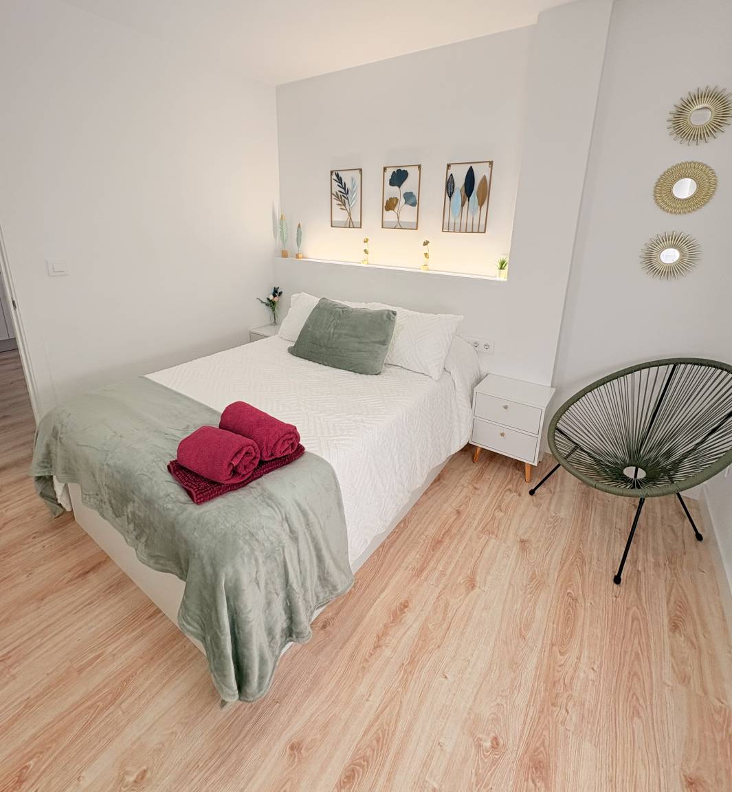 50 M² Apartamento ∙ 1 Habitación ∙ 2 Huéspedes - Albacete
