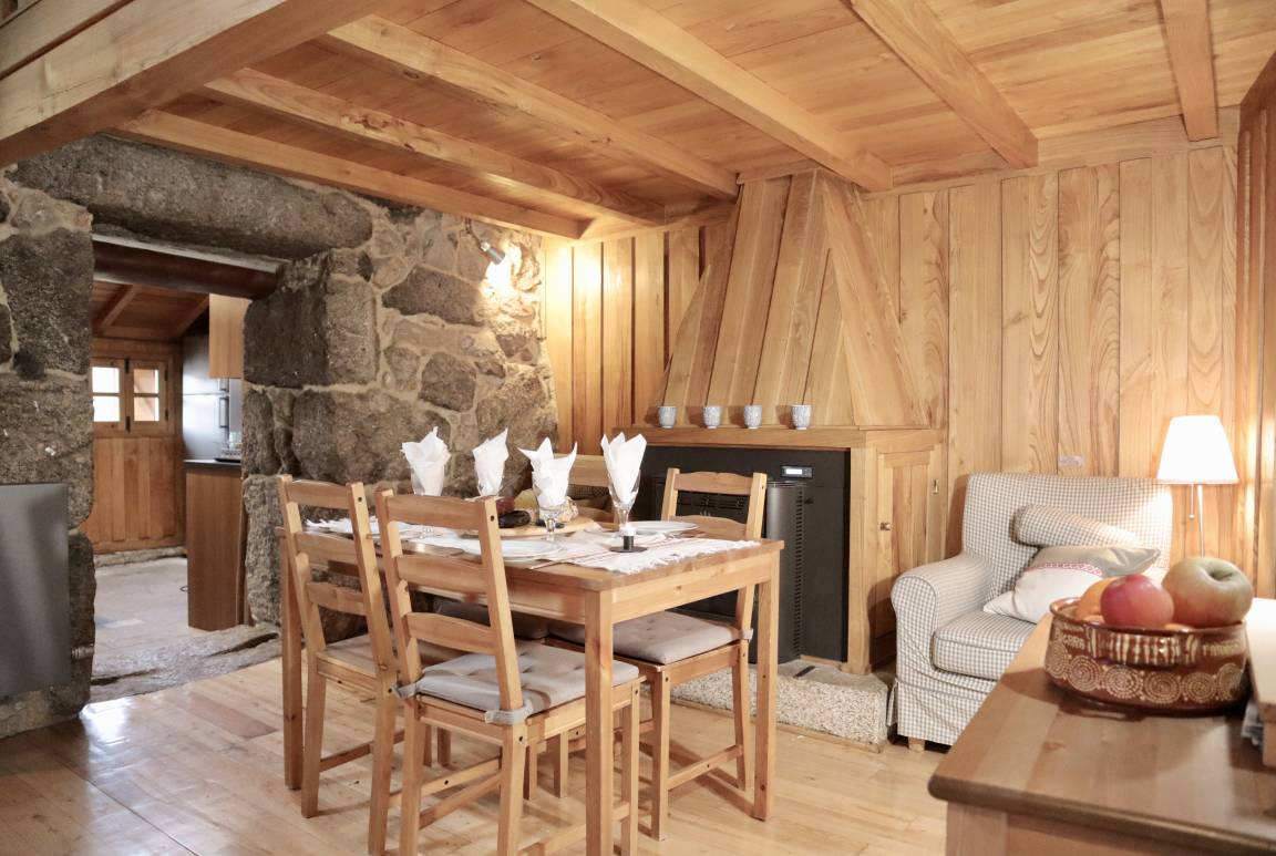 60 M² Casa ∙ 2 Quartos ∙ 7 Hóspedes - Viseu