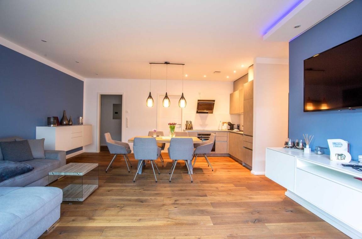 83 M² Ferienwohnung ∙ 2 Schlafzimmer ∙ 6 Gäste - Malchow