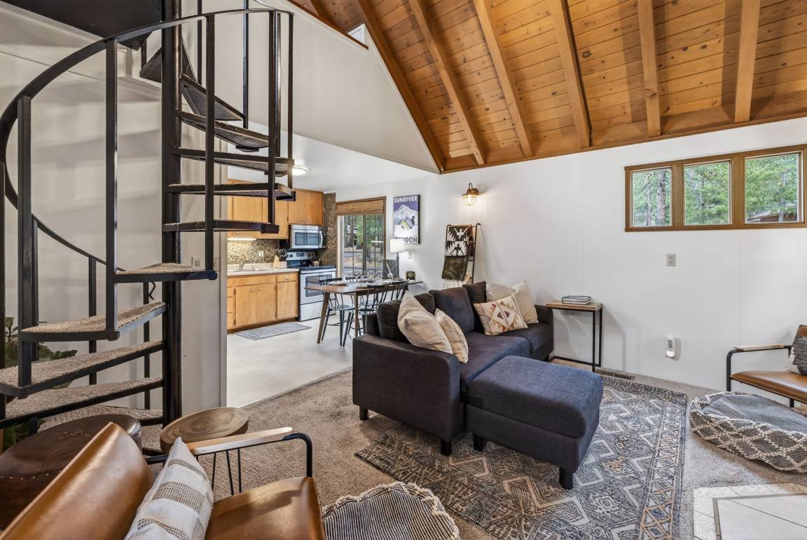 137 M² House ∙ 3 Bedrooms ∙ 8 Guests - Sunriver, OR