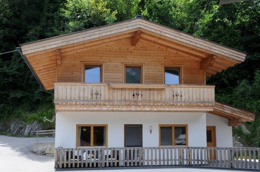 120 M² House ∙ 3 Bedrooms ∙ 8 Guests - Mayrhofen
