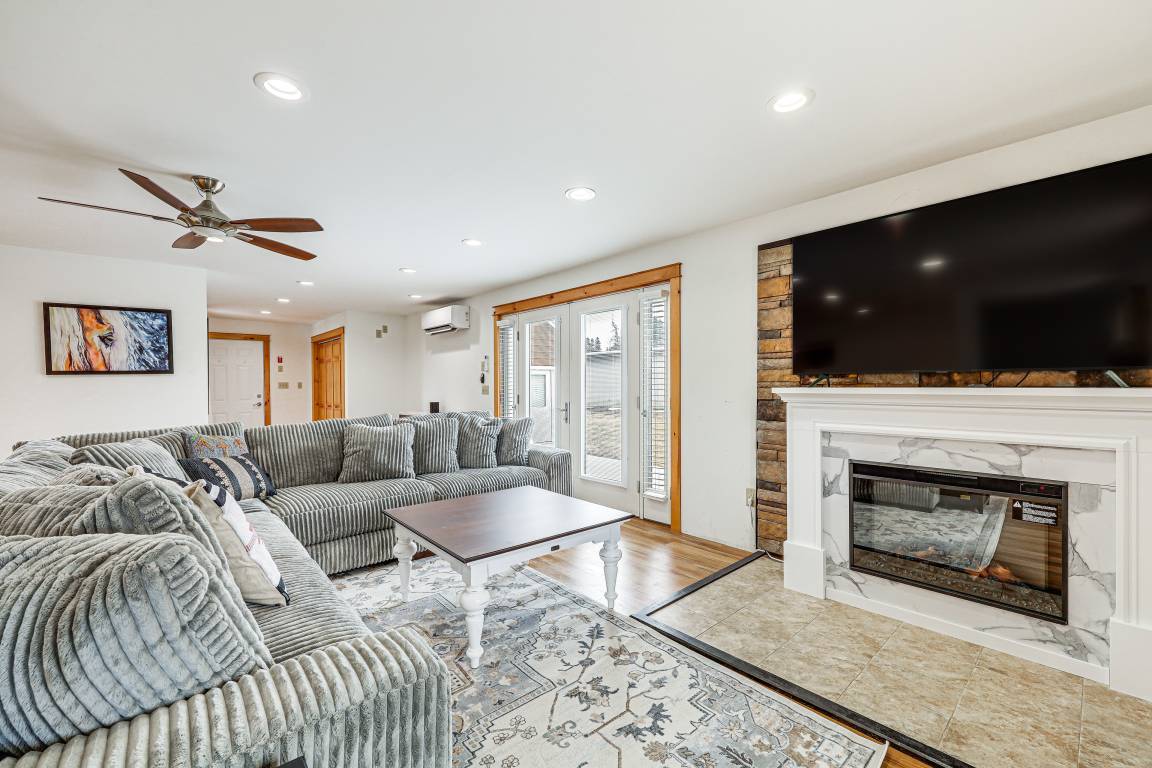 181 M² House ∙ 3 Bedrooms ∙ 6 Guests - Presque Isle, ME