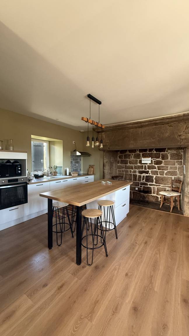 100 M² Villa ∙ 2 Makuuhuonetta ∙ 7 Vierasta - Beaulieu-sur-Dordogne