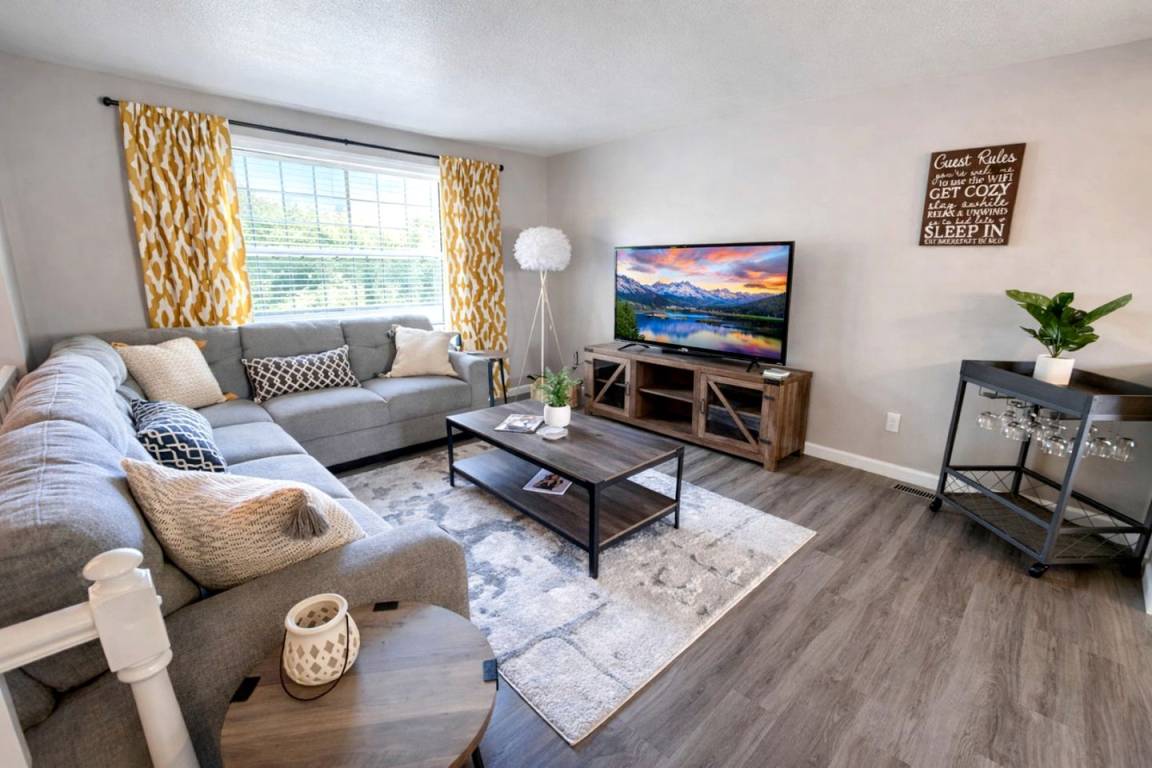 Maison De Vacances ∙ 4 Chambres ∙ 10 Personnes - Charlotte, NC