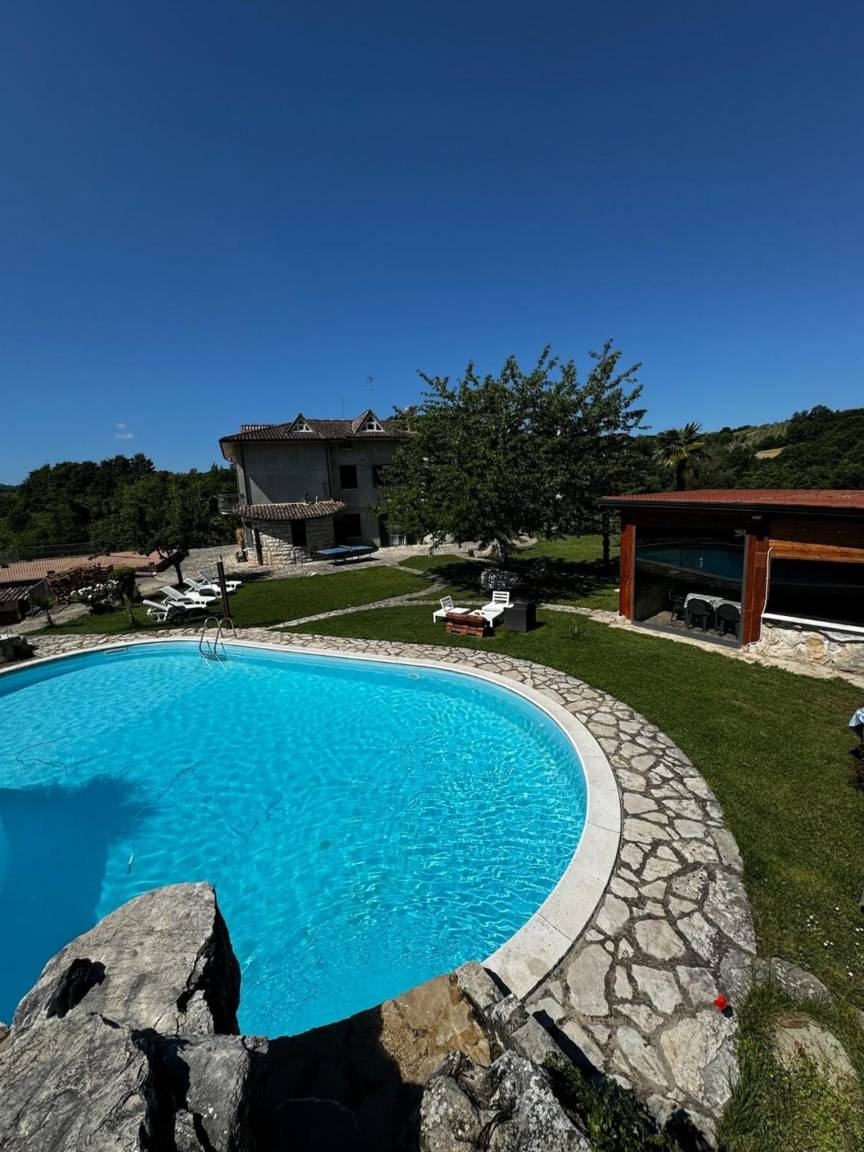 500 M² Villa ∙ 4 Bedrooms ∙ 13 Guests - Campania