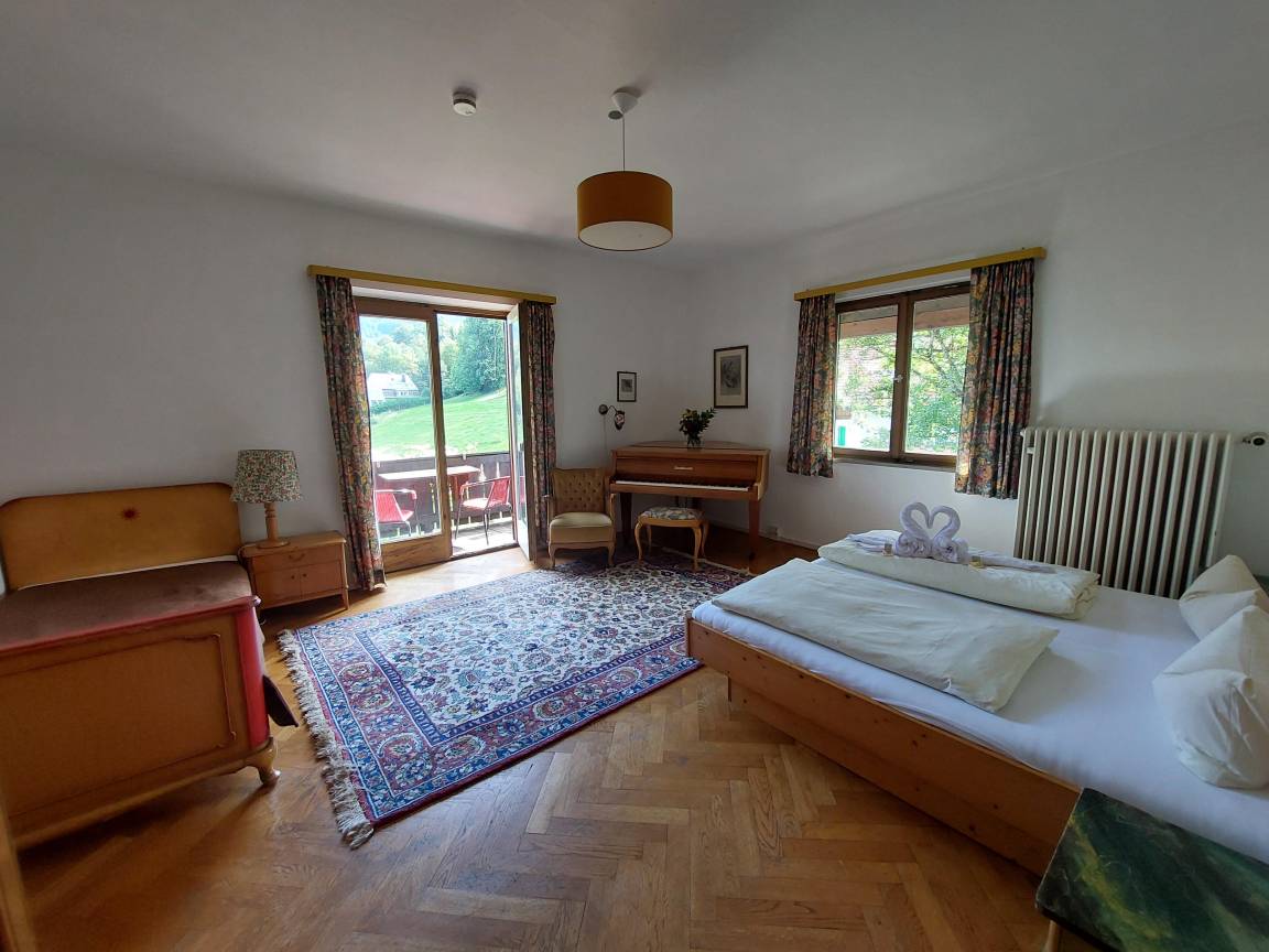 40 M² Ferienwohnung ∙ 1 Schlafzimmer ∙ 2 Gäste - Seehausen am Staffelsee