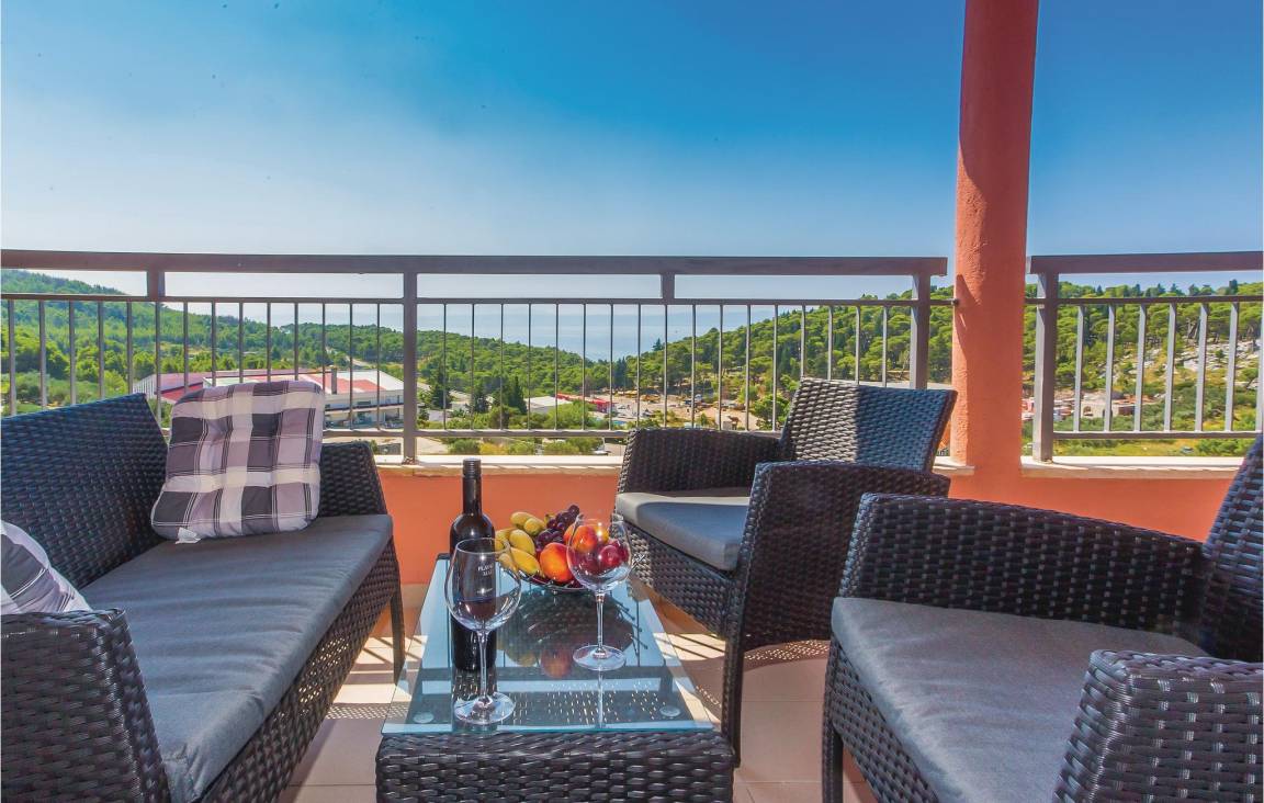 49 M² Ferienwohnung ∙ 1 Schlafzimmer ∙ 4 Gäste - Makarska