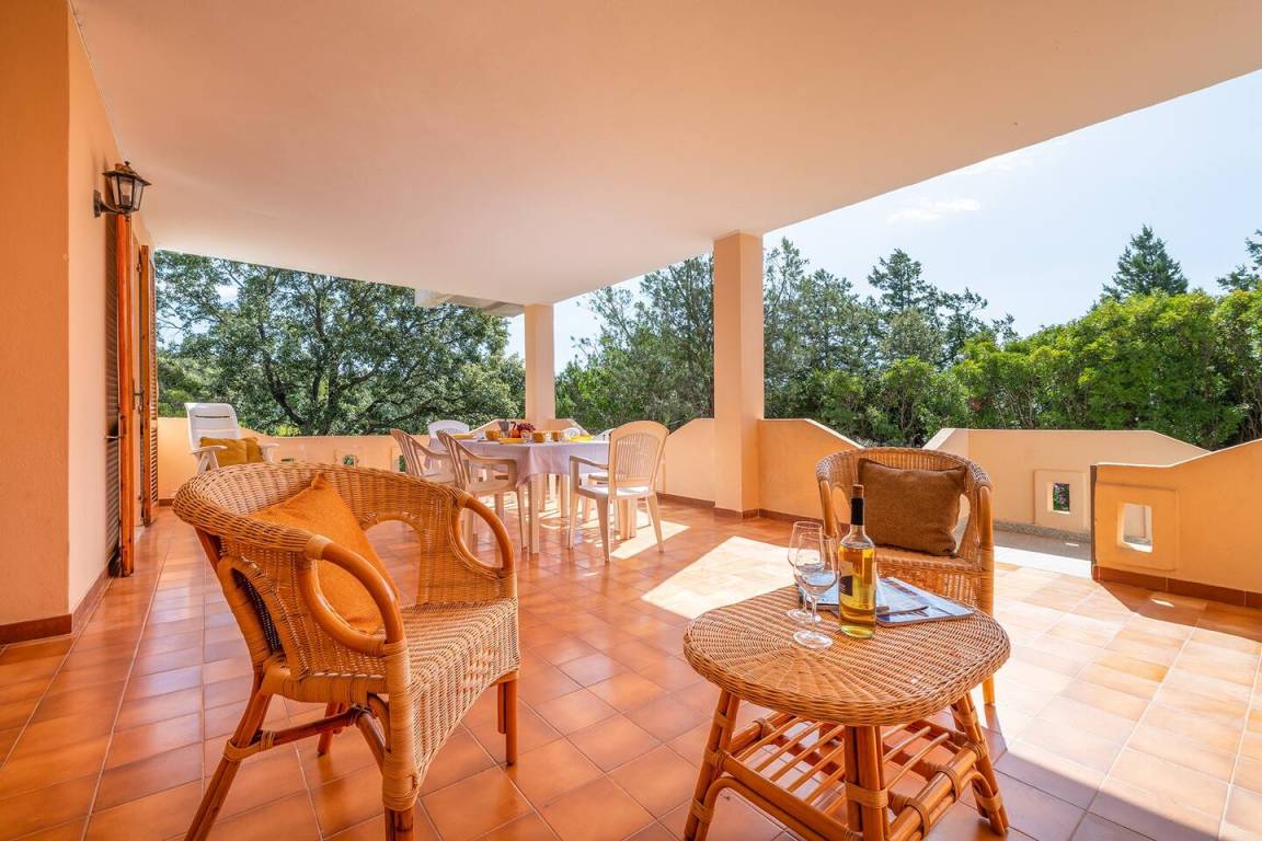 85 M² Apartamento ∙ 2 Habitaciones ∙ 7 Huéspedes - Cala Gonone