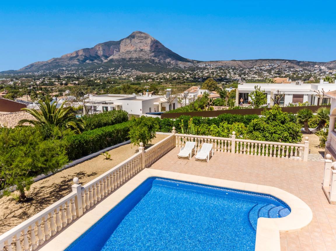 150 M² Ferienhaus ∙ 3 Schlafzimmer ∙ 6 Gäste - Benissa