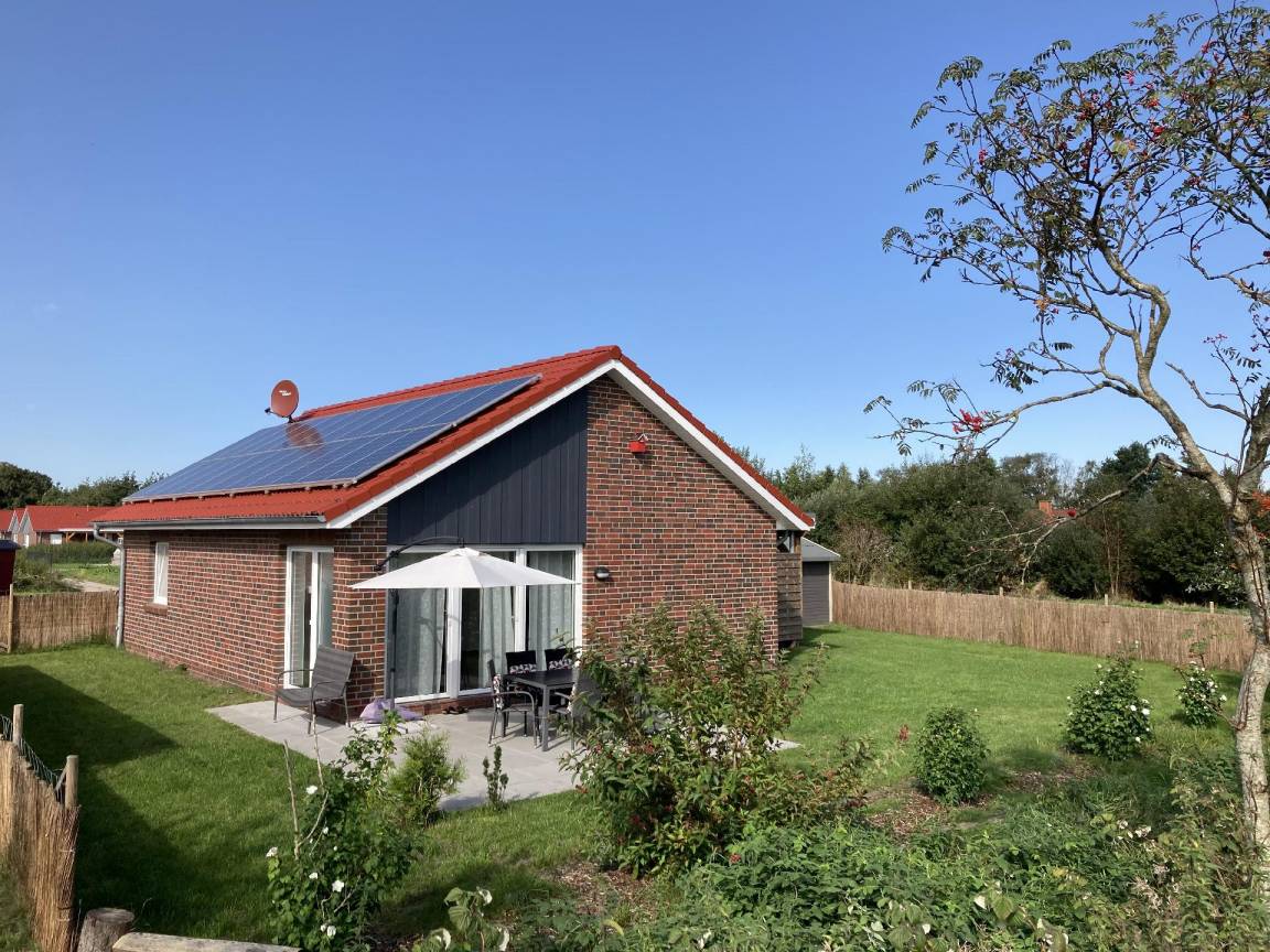68 M² Ferienhaus ∙ 2 Schlafzimmer ∙ 6 Gäste - Stadland