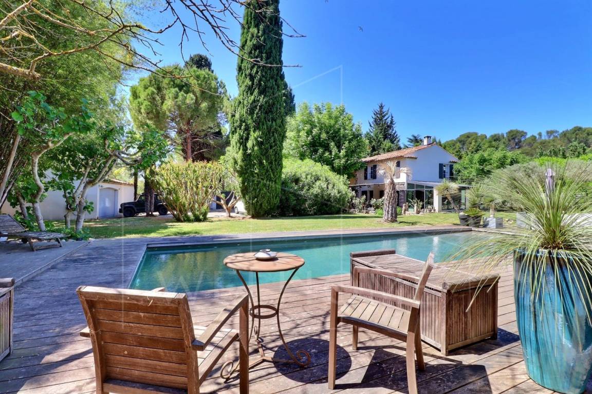200 M² Maison De Vacances ∙ 5 Chambres ∙ 9 Personnes - Aix-en-Provence