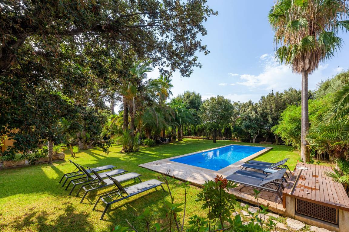 360 M² Villa ∙ 4 Bedrooms ∙ 8 Guests - Cala Millor