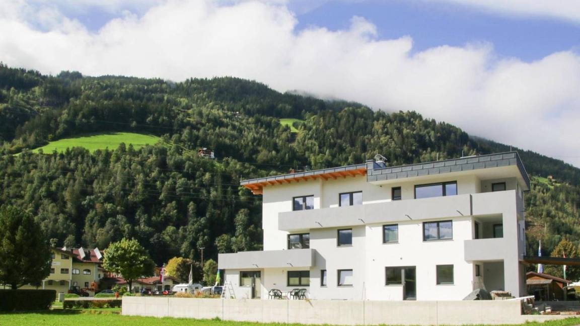115 M² Ferienwohnung ∙ 3 Schlafzimmer ∙ 8 Gäste - Zillertal
