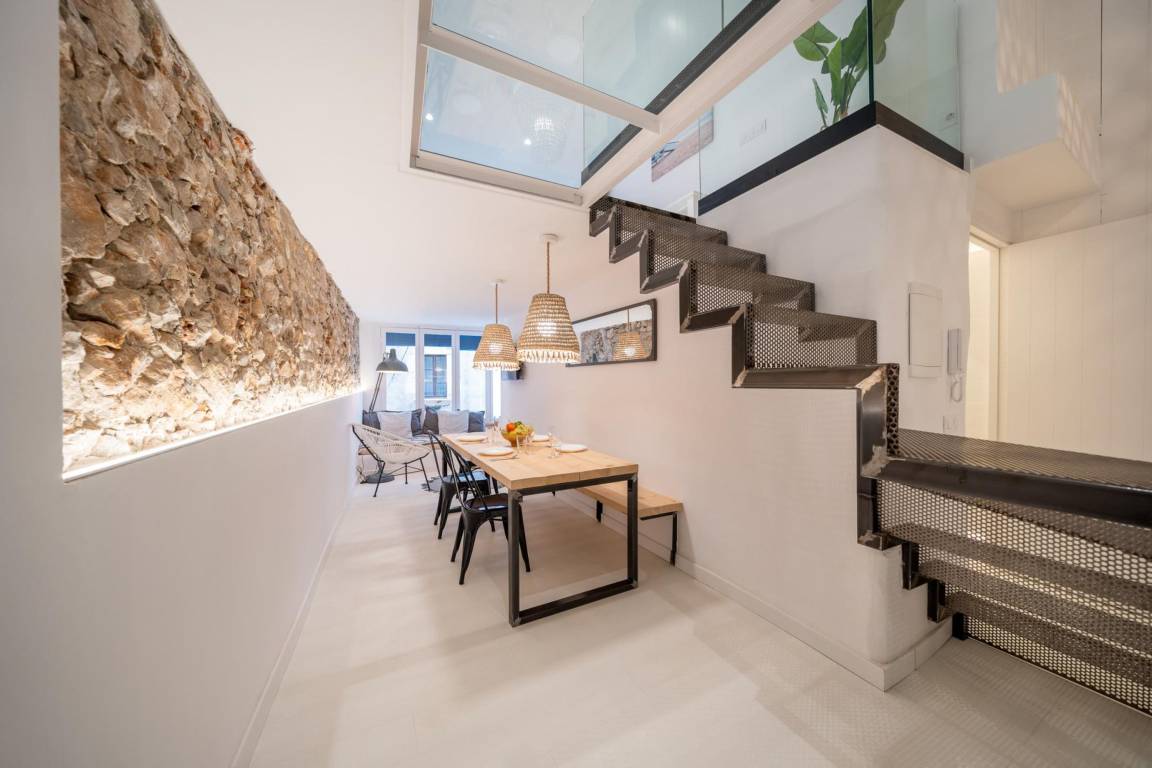76 M² Apartment ∙ 2 Bedrooms ∙ 4 Guests - La Escala