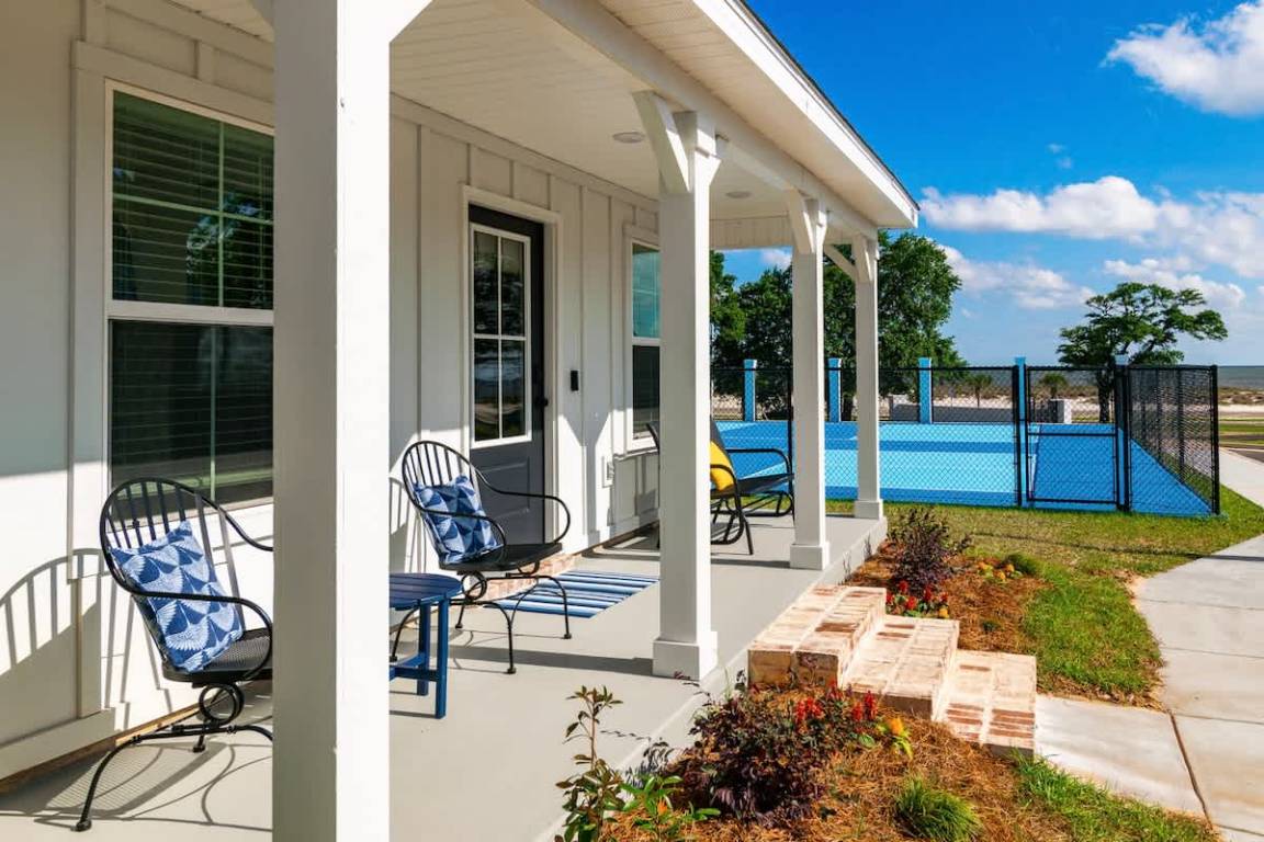 House ∙ 3 Bedrooms ∙ 6 Guests - Biloxi, MS