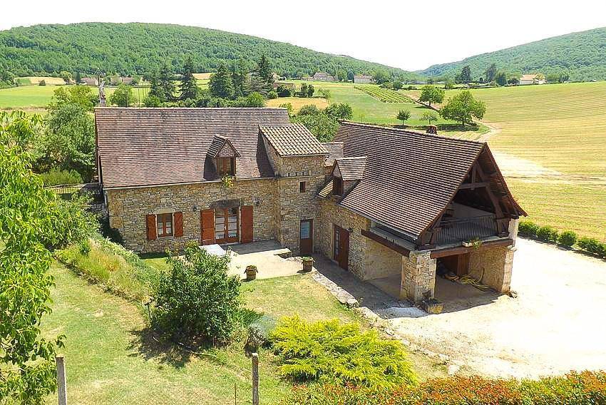 140 M² Gîte ∙ 4 Habitaciones ∙ 8 Huéspedes - Cajarc
