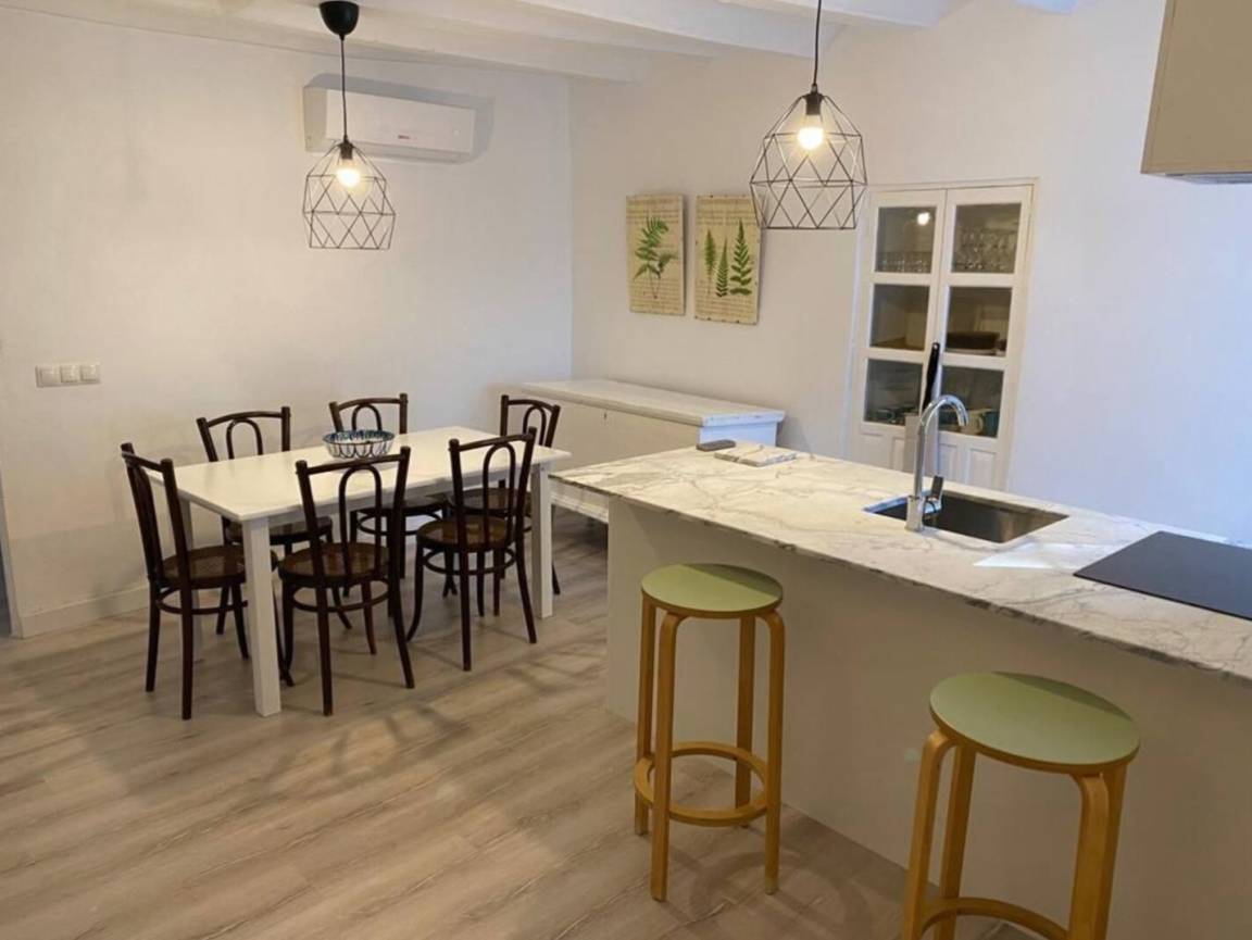 175 M² House ∙ 4 Bedrooms ∙ 8 Guests - Galera