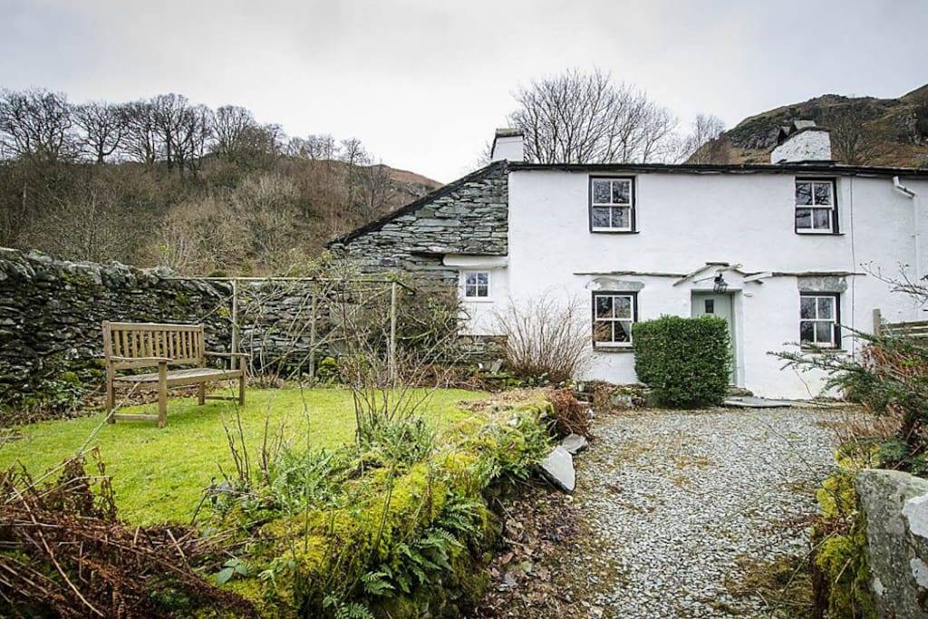 Cottage ∙ 3 Bedrooms ∙ 5 Guests - Elterwater