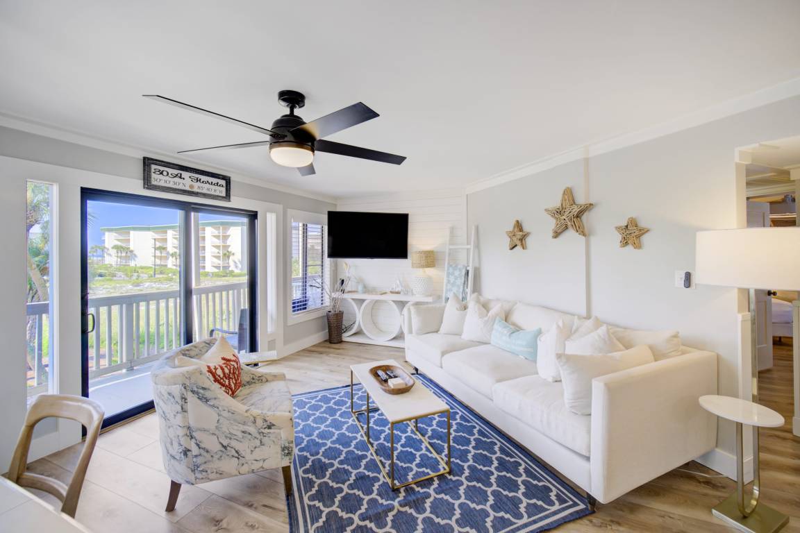 93 M² Ferienhaus ∙ 2 Schlafzimmer ∙ 6 Gäste - Rosemary Beach, FL