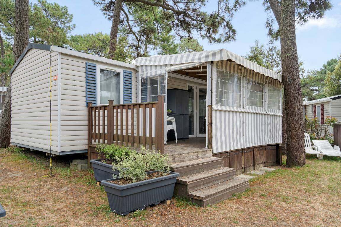 37 M² Mobil-home ∙ 3 Chambres ∙ 8 Personnes - La Tremblade