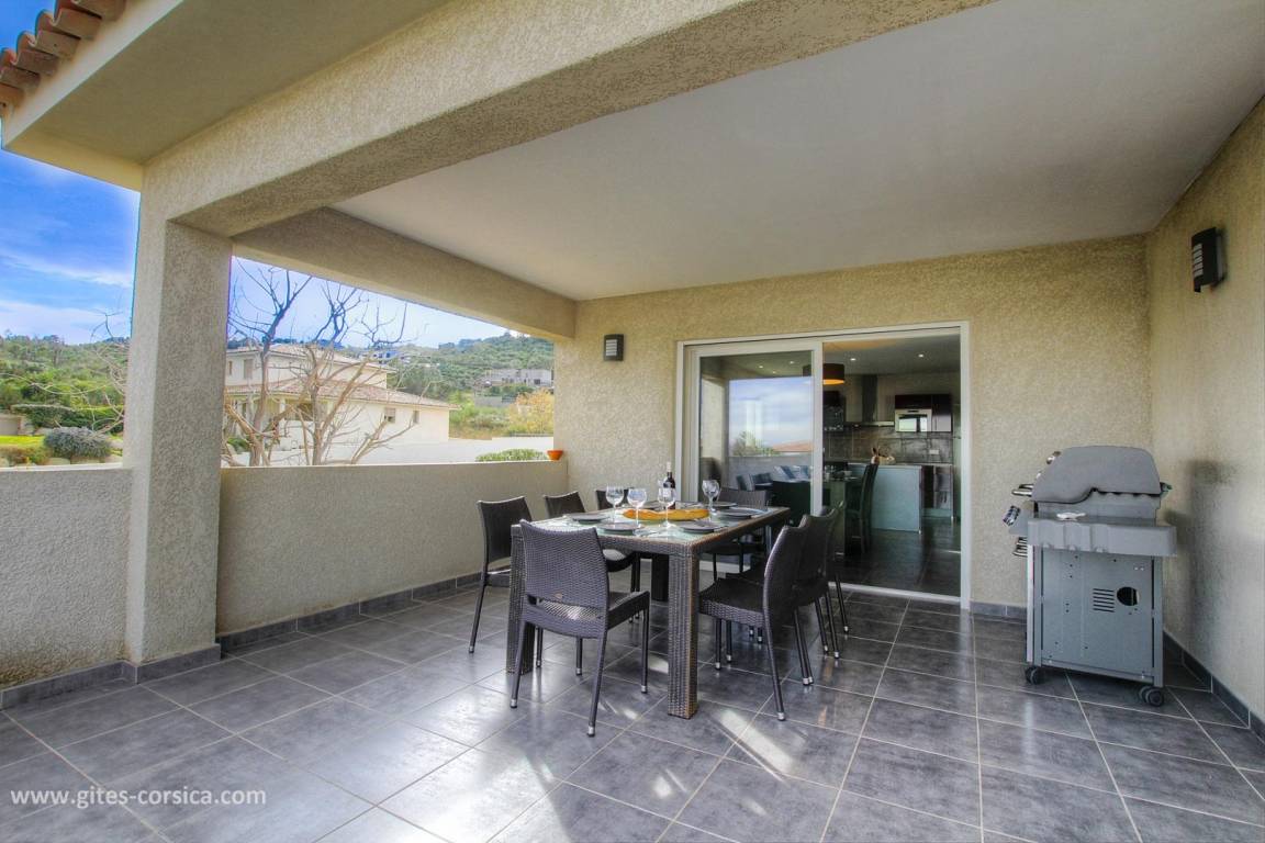 208 M² Gîte ∙ 4 Chambres ∙ 8 Personnes - Corse