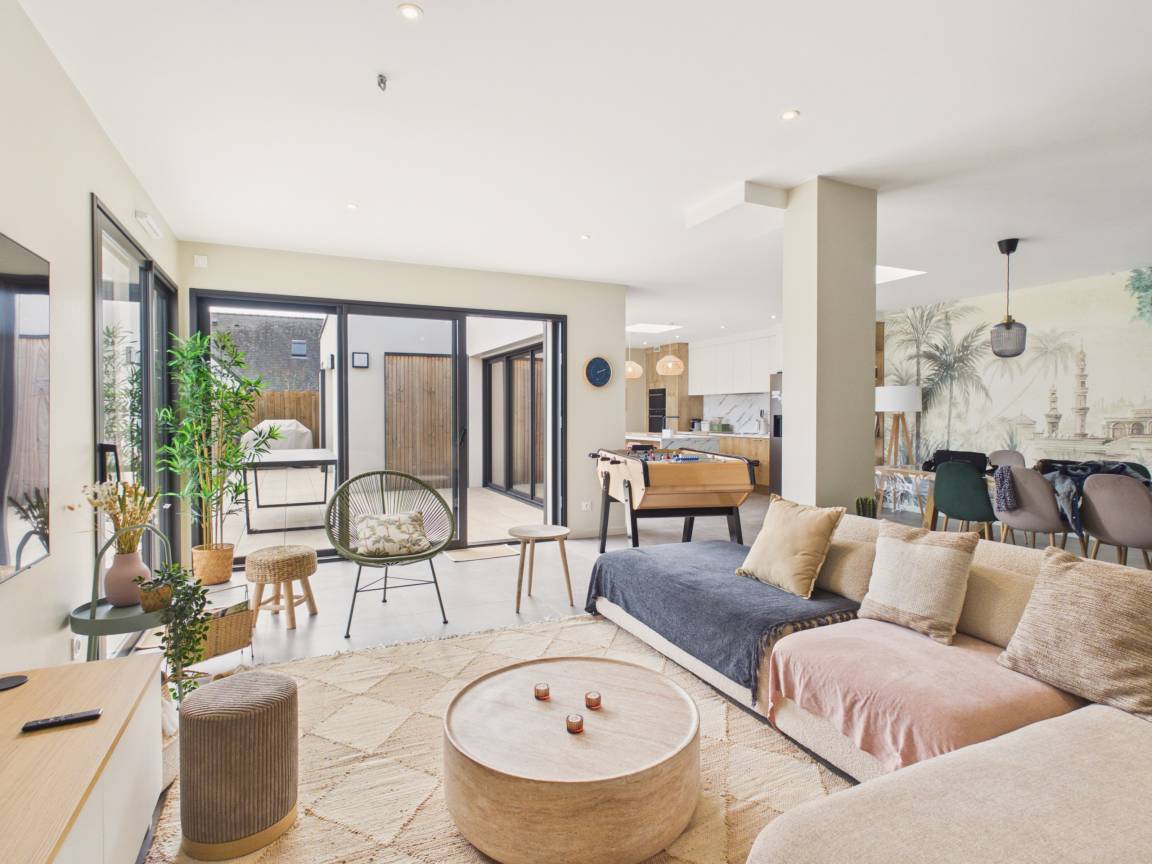 230 M² Maison De Vacances ∙ 5 Chambres ∙ 12 Personnes - La Turballe