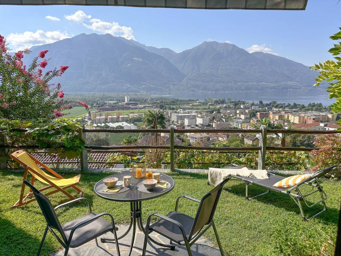 55 M² Apartamento ∙ 1 Habitación ∙ 3 Huéspedes - Locarno