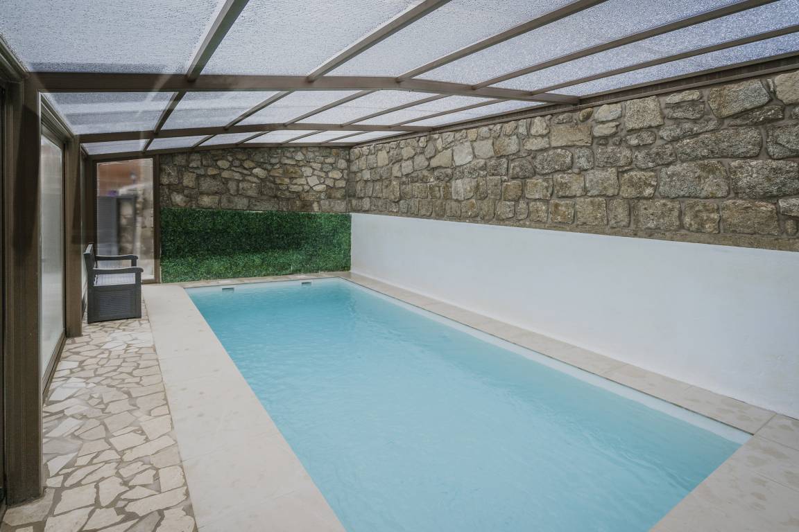 360 M² Villa ∙ 10 Habitaciones ∙ 23 Huéspedes - Peguerinos